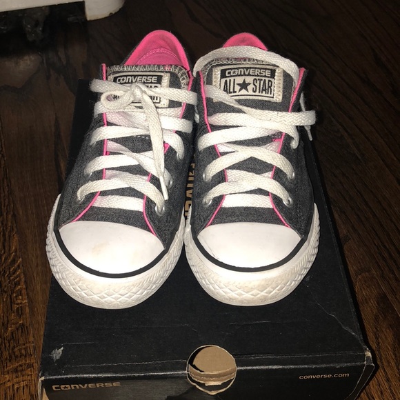 Converse | Shoes | Cute Little Girls Converse Gently Used Size 3 | Poshmark